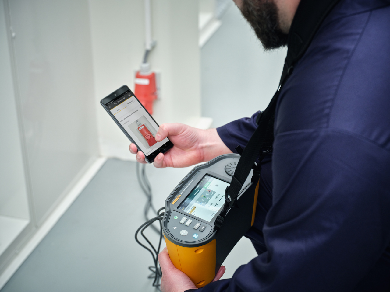 Fluke 1670 Series Multifunction Installation Tester Cuts Reporting Time ...
